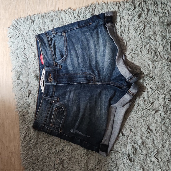 Celebrity Pink | Shorts | Celebrity Pink The Iconic Shorts | Poshmark